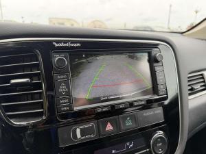 Pelēks Mitsubishi Outlander 2014 Marijampole, ar dzinēja tilpumu 2.00 L un nobraukumu 209 tūkst. km par 6950 €, foto 16 vietnē AUTOMOTO.COM.LV
