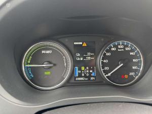 Pelēks Mitsubishi Outlander 2014 Marijampole, ar dzinēja tilpumu 2.00 L un nobraukumu 209 tūkst. km par 6950 €, foto 17 vietnē AUTOMOTO.COM.LV
