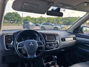 Grey Mitsubishi Outlander 2014 in Alytus, with an engine capacity of 2.20 L and mileage of 250 thousand km for 6600 €, photo 16 on AUTOMOTO.COM.LV