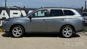 Pelēks Mitsubishi Outlander 2014 Liepāja, ar dzinēja tilpumu 2.00 L un nobraukumu 173 tūkst. km par 9350 €, foto 8 vietnē AUTOMOTO.COM.LV