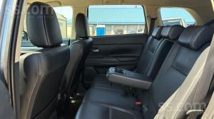 Pelēks Mitsubishi Outlander 2014 Liepāja, ar dzinēja tilpumu 2.00 L un nobraukumu 173 tūkst. km par 9350 €, foto 22 vietnē AUTOMOTO.COM.LV