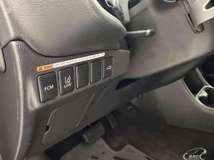 Grey Mitsubishi Outlander 2014 in Vilnius, with an engine capacity of 2.27 L and mileage of 244 thousand km for 6650 €, photo 26 on AUTOMOTO.COM.LV