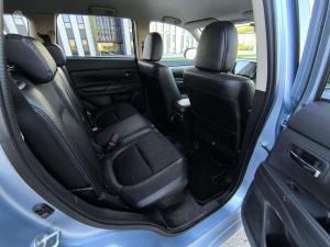 Grey Mitsubishi Outlander 2014 in Marijampole, with an engine capacity of 2.00 L and mileage of 289 thousand km for 6200 €, photo 14 on AUTOMOTO.COM.LV