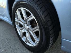 Grey Mitsubishi Outlander 2014 in Marijampole, with an engine capacity of 2.00 L and mileage of 289 thousand km for 6200 €, photo 21 on AUTOMOTO.COM.LV