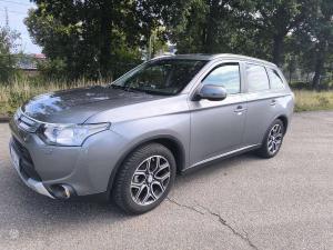 Pelēks Mitsubishi Outlander 2014 Marijampole, ar dzinēja tilpumu 2.27 L un nobraukumu 211 tūkst. km par 7900 €, foto  vietnē AUTOMOTO.COM.LV