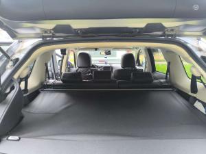Pelēks Mitsubishi Outlander 2014 Marijampole, ar dzinēja tilpumu 2.27 L un nobraukumu 211 tūkst. km par 7900 €, foto 11 vietnē AUTOMOTO.COM.LV