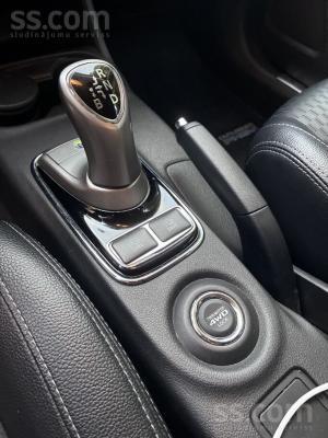 Pelēks Mitsubishi Outlander 2014 Liepāja, ar dzinēja tilpumu 2.00 L un nobraukumu 216 tūkst. km par 9000 €, foto 11 vietnē AUTOMOTO.COM.LV