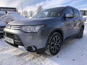 Grey Mitsubishi Outlander 2015 in Klaipeda, with an engine capacity of 2.00 L and mileage of 227 thousand km for 8500 €, photo  on AUTOMOTO.COM.LV