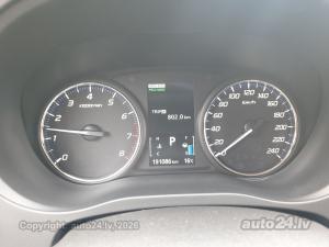 Grey Mitsubishi Outlander 2015 in Tallinn, with an engine capacity of 2.00 L and mileage of 191 thousand km for 11000 €, photo 10 on AUTOMOTO.COM.LV