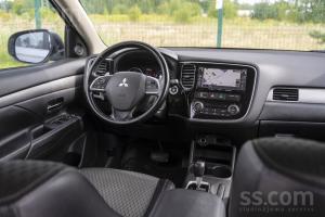 Pelēks Mitsubishi Outlander 2015 Rīga, ar dzinēja tilpumu 2.30 L un nobraukumu 314 tūkst. km par 7490 €, foto 12 vietnē AUTOMOTO.COM.LV
