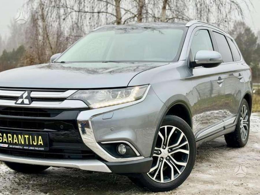 Pelēks Mitsubishi Outlander 2016 Šauļi, ar dzinēja tilpumu 2.27 L un nobraukumu 238 tūkst. km par 12550 €, foto 14 vietnē AUTOMOTO.COM.LV