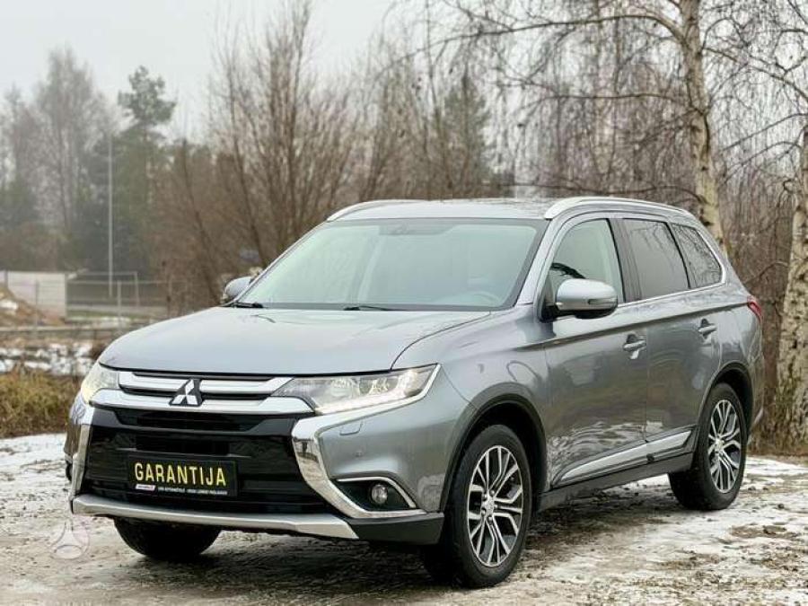 Pelēks Mitsubishi Outlander 2016 Šauļi, ar dzinēja tilpumu 2.27 L un nobraukumu 238 tūkst. km par 12550 €, foto 18 vietnē AUTOMOTO.COM.LV