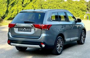 Grey Mitsubishi Outlander 2016 in Utena, with an engine capacity of 2.27 L and mileage of 141 thousand km for 13150 €, photo 18 on AUTOMOTO.COM.LV
