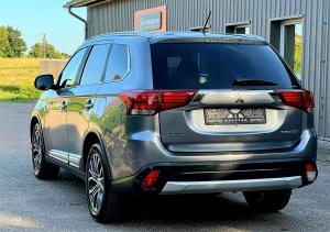 Grey Mitsubishi Outlander 2016 in Utena, with an engine capacity of 2.27 L and mileage of 141 thousand km for 13150 €, photo 30 on AUTOMOTO.COM.LV