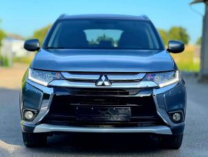 Grey Mitsubishi Outlander 2016 in Utena, with an engine capacity of 2.27 L and mileage of 141 thousand km for 13150 €, photo 45 on AUTOMOTO.COM.LV