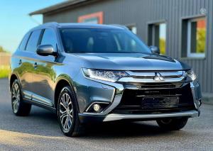 Grey Mitsubishi Outlander 2016 in Utena, with an engine capacity of 2.27 L and mileage of 141 thousand km for 13150 €, photo 47 on AUTOMOTO.COM.LV