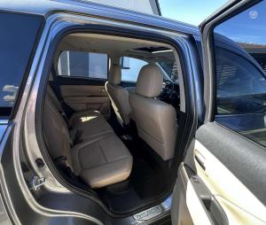 Grey Mitsubishi Outlander 2016 in Klaipeda, with an engine capacity of 2.20 L and mileage of 255 thousand km for 6750 €, photo 15 on AUTOMOTO.COM.LV