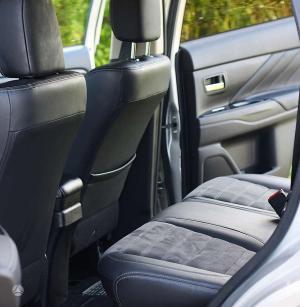 Grey Mitsubishi Outlander 2017 in Kretinga, with an engine capacity of 2.00 L and mileage of 167 thousand km for 13399 €, photo 23 on AUTOMOTO.COM.LV