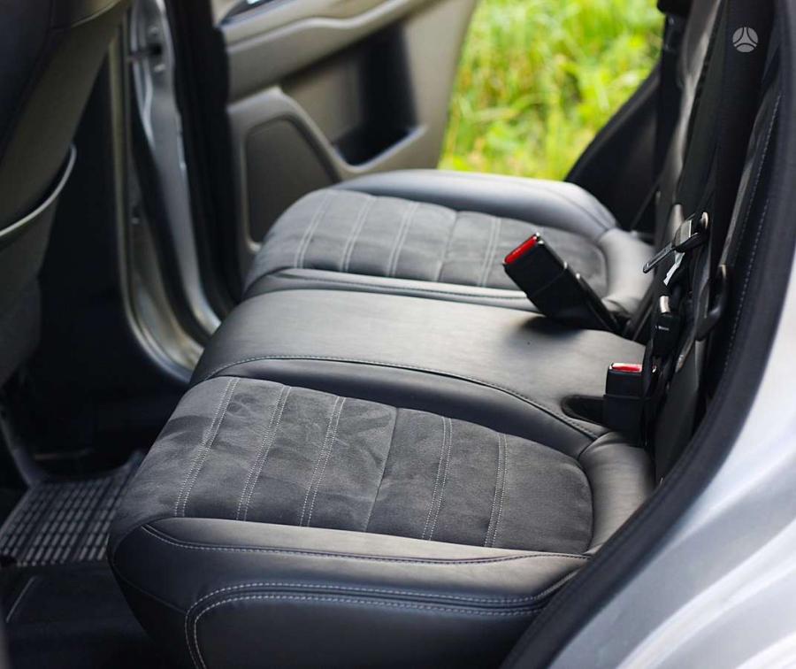 Grey Mitsubishi Outlander 2017 in Kretinga, with an engine capacity of 2.00 L and mileage of 167 thousand km for 13399 €, photo 24 on AUTOMOTO.COM.LV