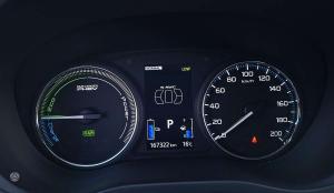 Grey Mitsubishi Outlander 2017 in Kretinga, with an engine capacity of 2.00 L and mileage of 167 thousand km for 13399 €, photo 30 on AUTOMOTO.COM.LV