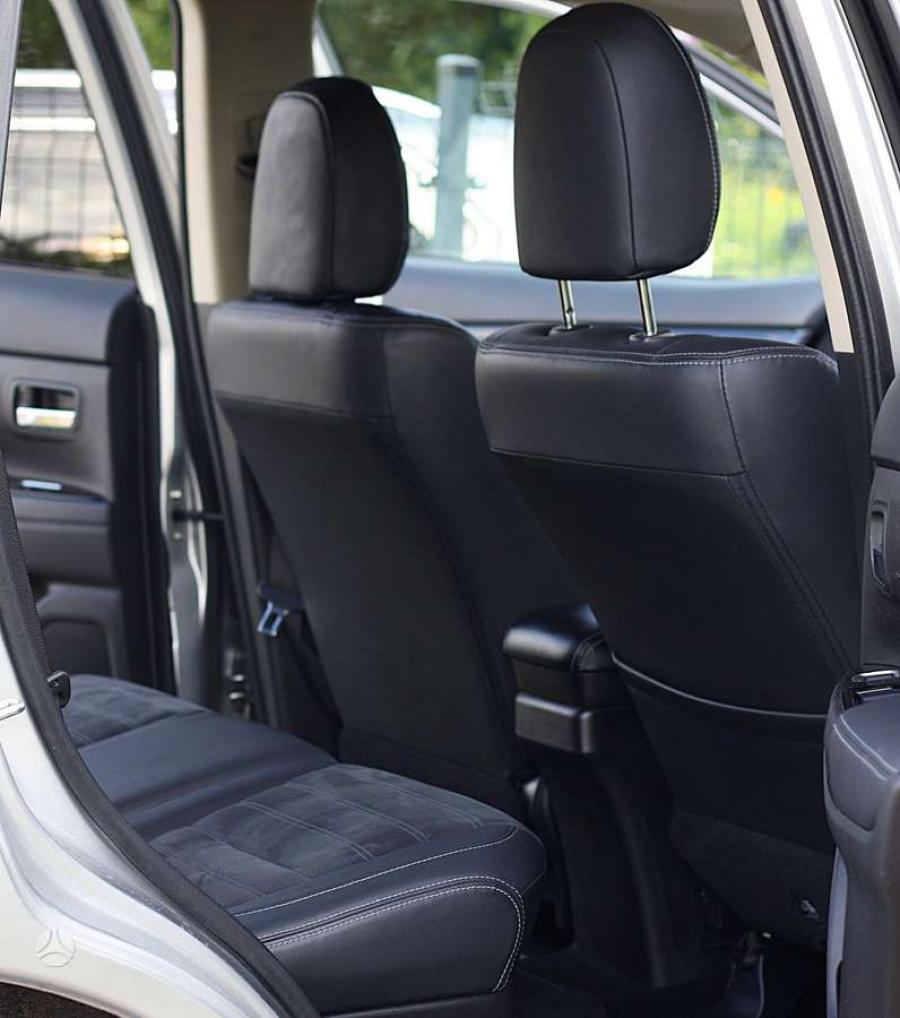 Grey Mitsubishi Outlander 2017 in Kretinga, with an engine capacity of 2.00 L and mileage of 167 thousand km for 13399 €, photo 32 on AUTOMOTO.COM.LV