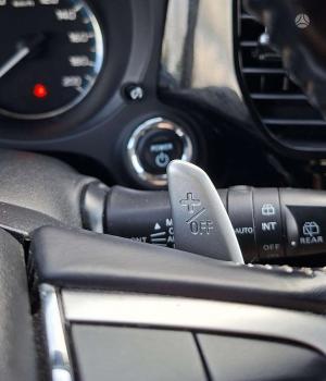 Grey Mitsubishi Outlander 2017 in Kretinga, with an engine capacity of 2.00 L and mileage of 167 thousand km for 13399 €, photo 38 on AUTOMOTO.COM.LV