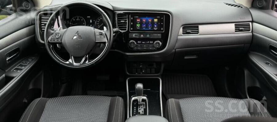 Pelēks Mitsubishi Outlander 2017 Liepāja, ar dzinēja tilpumu 2.30 L un nobraukumu 186 tūkst. km par 11500 €, foto 7 vietnē AUTOMOTO.COM.LV