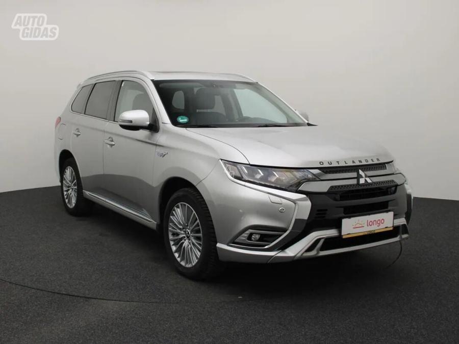 Pelēks Mitsubishi Outlander 2018 Viļņa, ar dzinēja tilpumu 2.40 L un nobraukumu 187 tūkst. km par 16199 €, foto 11 vietnē AUTOMOTO.COM.LV