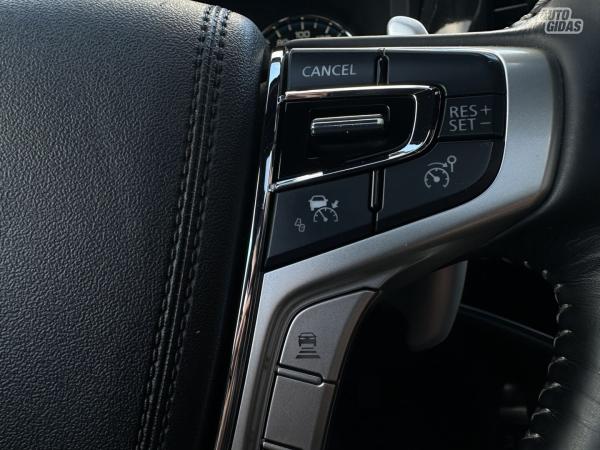 Pelēks Mitsubishi Outlander 2018 Avižieniai, ar dzinēja tilpumu 2.40 L un nobraukumu 177 tūkst. km par 15450 €, foto 10 vietnē AUTOMOTO.COM.LV