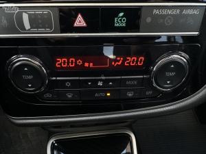 Серый Мицубиси Аутлендер 2018 в Авиженяй, объемом двигателя 2.40 л и пробегом 177 тыс. км за 15450 €, фото 18 на AUTOMOTO.COM.LV