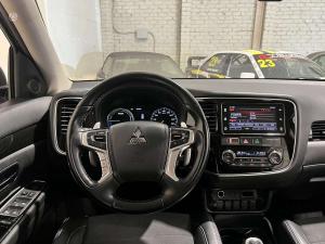 Pelēks Mitsubishi Outlander 2018 Klaipėda, ar dzinēja tilpumu 2.00 L un nobraukumu 137 tūkst. km par 16500 €, foto 31 vietnē AUTOMOTO.COM.LV