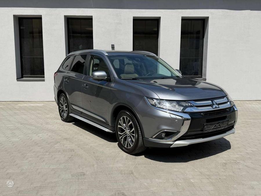 Pelēks Mitsubishi Outlander 2018 Kauņa, ar dzinēja tilpumu 2.00 L un nobraukumu 196 tūkst. km par 10400 €, foto 6 vietnē AUTOMOTO.COM.LV
