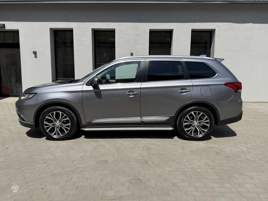 Pelēks Mitsubishi Outlander 2018 Kauņa, ar dzinēja tilpumu 2.00 L un nobraukumu 196 tūkst. km par 10400 €, foto 8 vietnē AUTOMOTO.COM.LV