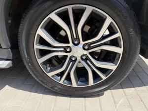 Pelēks Mitsubishi Outlander 2018 Kauņa, ar dzinēja tilpumu 2.00 L un nobraukumu 196 tūkst. km par 10400 €, foto 36 vietnē AUTOMOTO.COM.LV