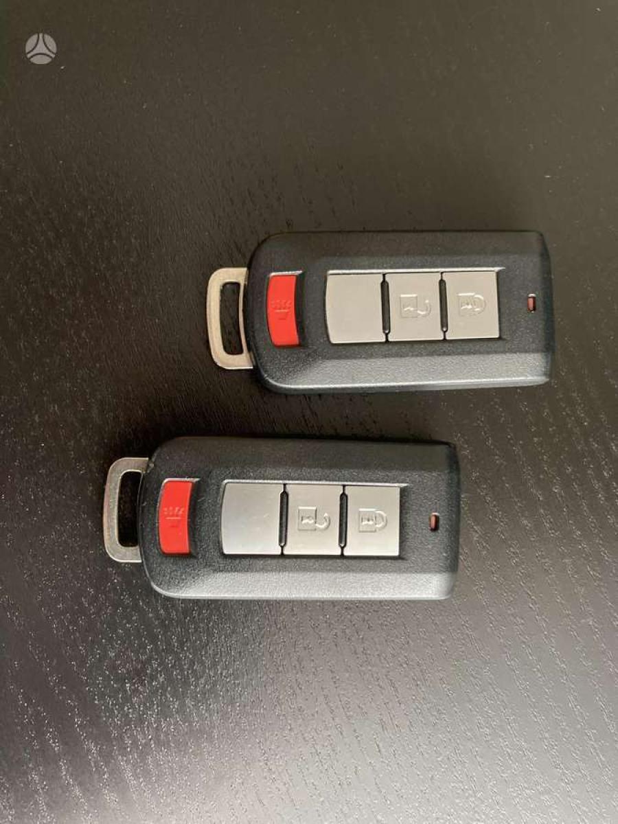 Pelēks Mitsubishi Outlander 2018 Šauļi, ar dzinēja tilpumu 2.36 L un nobraukumu 170 tūkst. km par 12005 €, foto 17 vietnē AUTOMOTO.COM.LV