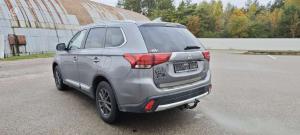 Pelēks Mitsubishi Outlander 2018 Utena, ar dzinēja tilpumu 2.27 L un nobraukumu 157 tūkst. km par 10250 €, foto 4 vietnē AUTOMOTO.COM.LV
