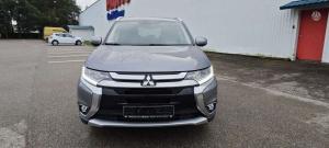 Pelēks Mitsubishi Outlander 2018 Utena, ar dzinēja tilpumu 2.27 L un nobraukumu 157 tūkst. km par 10250 €, foto 8 vietnē AUTOMOTO.COM.LV