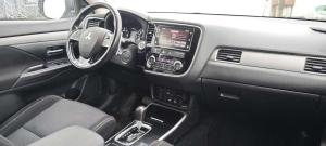 Pelēks Mitsubishi Outlander 2018 Utena, ar dzinēja tilpumu 2.27 L un nobraukumu 157 tūkst. km par 10250 €, foto 12 vietnē AUTOMOTO.COM.LV