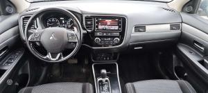 Pelēks Mitsubishi Outlander 2018 Utena, ar dzinēja tilpumu 2.27 L un nobraukumu 157 tūkst. km par 10250 €, foto 21 vietnē AUTOMOTO.COM.LV