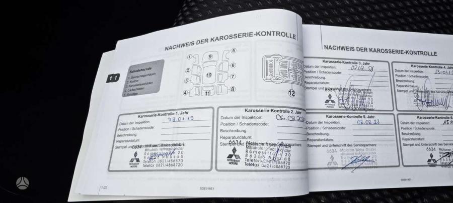 Pelēks Mitsubishi Outlander 2018 Utena, ar dzinēja tilpumu 2.27 L un nobraukumu 157 tūkst. km par 10250 €, foto 25 vietnē AUTOMOTO.COM.LV