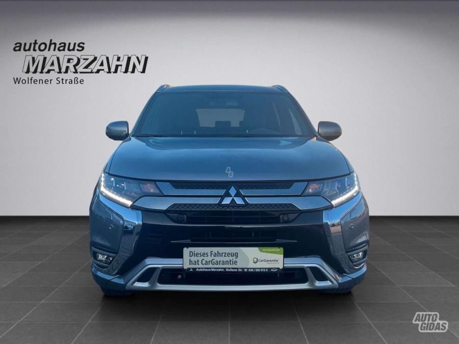 Pelēks Mitsubishi Outlander 2019 Kauņa, ar dzinēja tilpumu 2.40 L un nobraukumu 25 tūkst. km par 27553 €, foto 4 vietnē AUTOMOTO.COM.LV