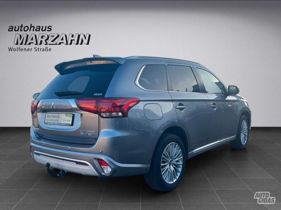 Pelēks Mitsubishi Outlander 2019 Kauņa, ar dzinēja tilpumu 2.40 L un nobraukumu 25 tūkst. km par 27553 €, foto 9 vietnē AUTOMOTO.COM.LV