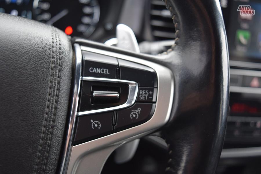 Grey Mitsubishi Outlander 2019 in Vilnius, with an engine capacity of 2.40 L and mileage of 184 thousand km for 16600 €, photo 22 on AUTOMOTO.COM.LV