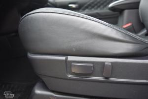 Grey Mitsubishi Outlander 2019 in Vilnius, with an engine capacity of 2.40 L and mileage of 184 thousand km for 16600 €, photo 26 on AUTOMOTO.COM.LV