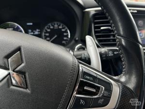 Pelēks Mitsubishi Outlander 2019 Kauņa, ar dzinēja tilpumu 2.40 L un nobraukumu 170 tūkst. km par 16500 €, foto 24 vietnē AUTOMOTO.COM.LV