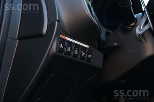 Grey Mitsubishi Outlander 2019 in Jelgava, with an engine capacity of 2.40 L and mileage of 131 thousand km for 18500 €, photo 16 on AUTOMOTO.COM.LV