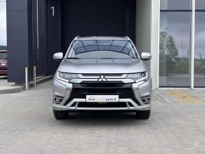 Pelēks Mitsubishi Outlander 2019 Viļņa, ar dzinēja tilpumu 2.36 L un nobraukumu 201 tūkst. km par 15400 €, foto 7 vietnē AUTOMOTO.COM.LV