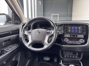 Pelēks Mitsubishi Outlander 2019 Viļņa, ar dzinēja tilpumu 2.36 L un nobraukumu 201 tūkst. km par 15400 €, foto 15 vietnē AUTOMOTO.COM.LV