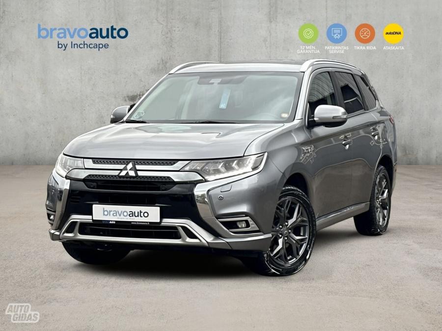 Grey Mitsubishi Outlander 2020 in Kaunas, with an engine capacity of 2.40 L and mileage of 147 thousand km for 19771 €, photo 1 on AUTOMOTO.COM.LV