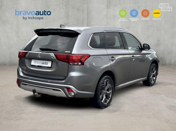 Pelēks Mitsubishi Outlander 2020 Kauņa, ar dzinēja tilpumu 2.40 L un nobraukumu 147 tūkst. km par 19771 €, foto 5 vietnē AUTOMOTO.COM.LV